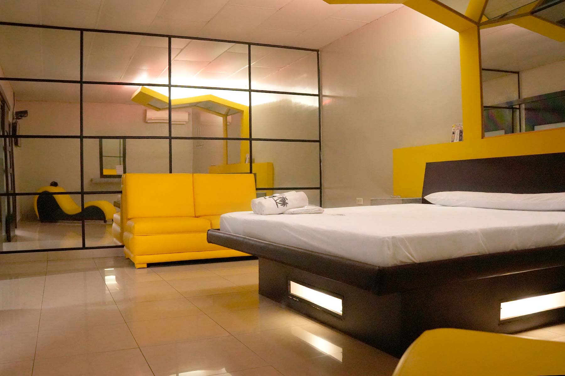Suite con Vapor, Sauna o Jacuzzi - Motel Las Palmas